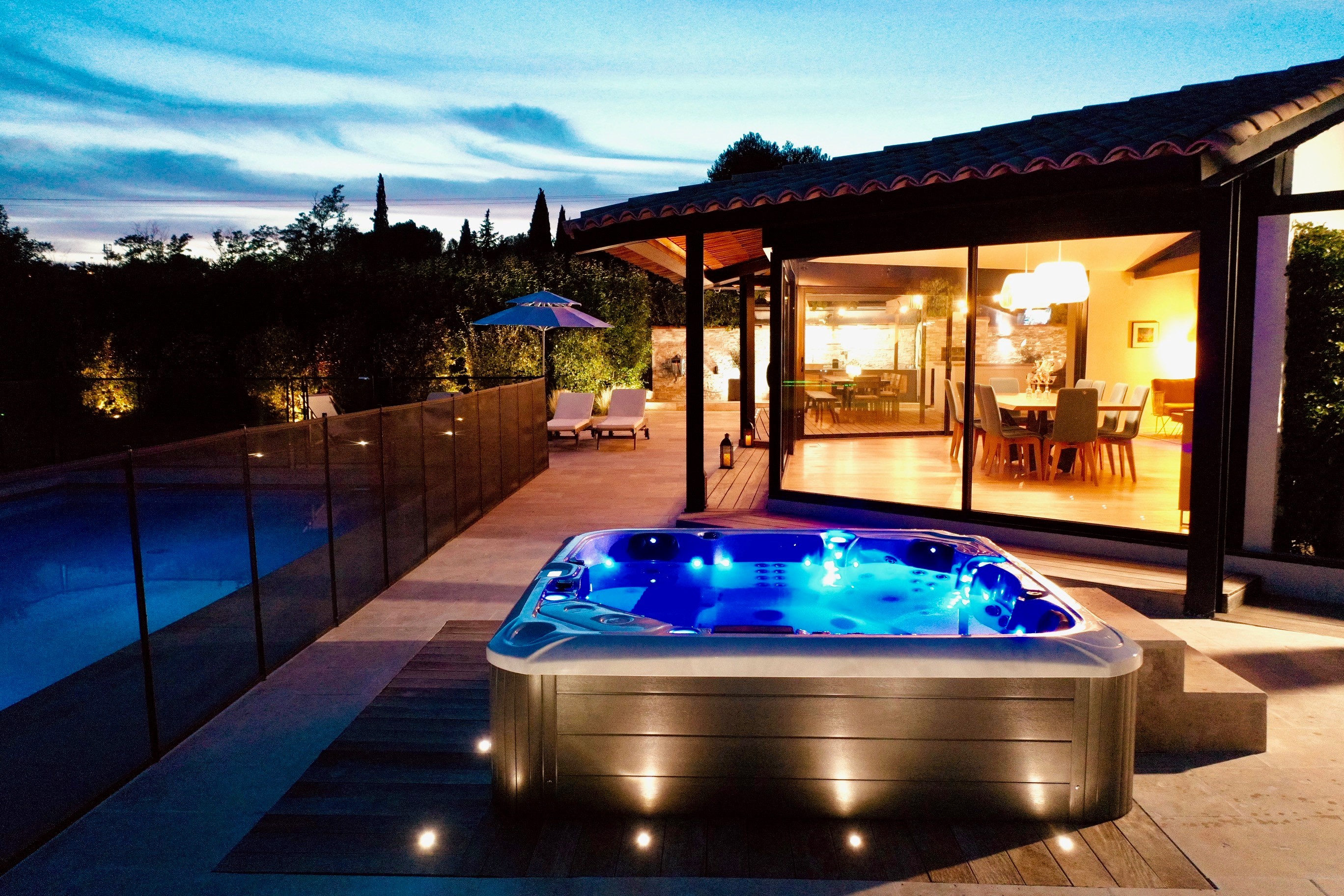 Vířivky - SwimSpa.cz